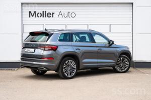 Pelēks Skoda Kodiaq 2023 Rīga, ar dzinēja tilpumu 2.00 L un nobraukumu 140 tūkst. km par 32950 €, foto 5 vietnē AUTOMOTO.COM.LV