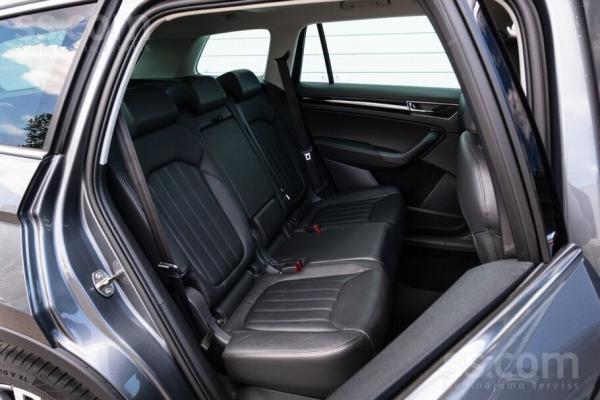 Grey Skoda Kodiaq 2023 in Riga, with an engine capacity of 2.00 L and mileage of 140 thousand km for 32950 €, photo 7 on AUTOMOTO.COM.LV