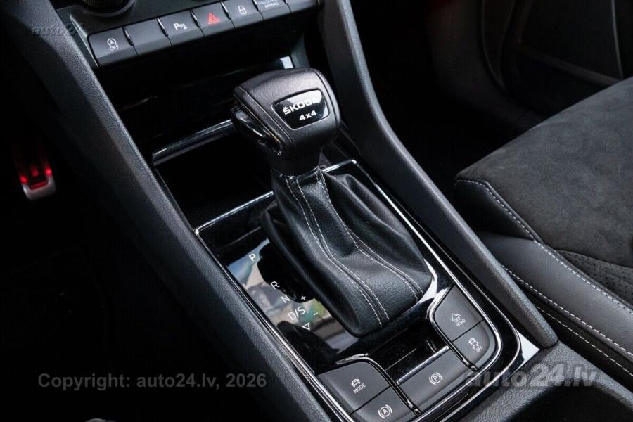 Grey Skoda Kodiaq 2023 in Riga, with an engine capacity of 2.00 L and mileage of 119 thousand km for 33766 €, photo 18 on AUTOMOTO.COM.LV