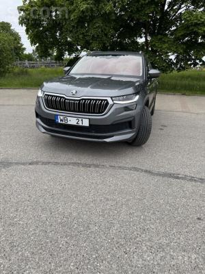 Grey Skoda Kodiaq 2023 in Riga, with an engine capacity of 2.00 L and mileage of 58 thousand km for 33900 €, photo  on AUTOMOTO.COM.LV