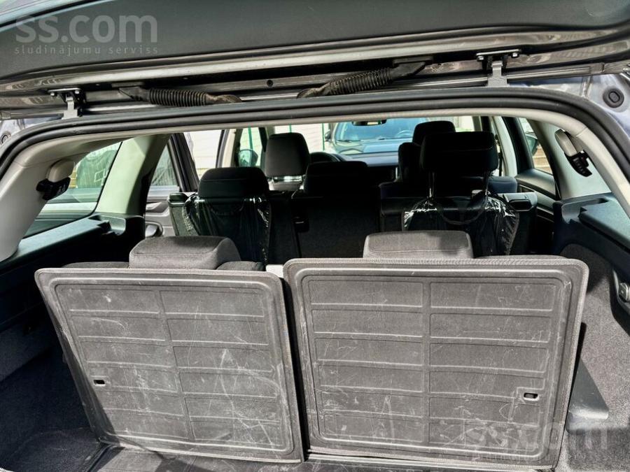 Серый Шкода Kodiaq 2023 в Рига, объемом двигателя 1.50 л и пробегом 68 тыс. км за 28500 €, фото 16 на AUTOMOTO.COM.LV