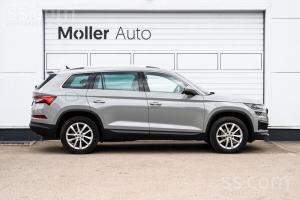 Серый Шкода Kodiaq 2023 в Рига, объемом двигателя 2.00 л и пробегом 165 тыс. км за 26950 €, фото 6 на AUTOMOTO.COM.LV