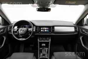 Серый Шкода Kodiaq 2023 в Рига, объемом двигателя 2.00 л и пробегом 165 тыс. км за 26950 €, фото 9 на AUTOMOTO.COM.LV