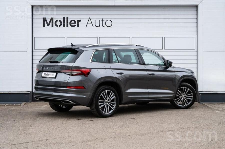 Grey Skoda Kodiaq 2023 in Riga, with an engine capacity of 2.00 L and mileage of 165 thousand km for 28950 €, photo 4 on AUTOMOTO.COM.LV