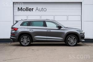 Grey Skoda Kodiaq 2023 in Riga, with an engine capacity of 2.00 L and mileage of 165 thousand km for 28950 €, photo 6 on AUTOMOTO.COM.LV