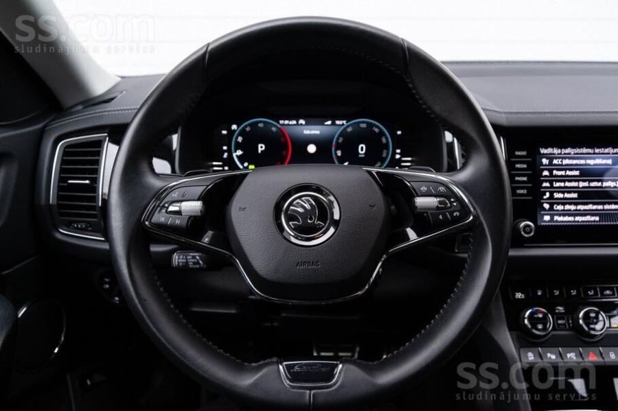 Grey Skoda Kodiaq 2023 in Riga, with an engine capacity of 2.00 L and mileage of 165 thousand km for 28950 €, photo 31 on AUTOMOTO.COM.LV
