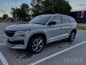 Pelēks Skoda Kodiaq 2023 Rīga, ar dzinēja tilpumu 1.50 L un nobraukumu 75 tūkst. km par 29300 €, foto 9 vietnē AUTOMOTO.COM.LV