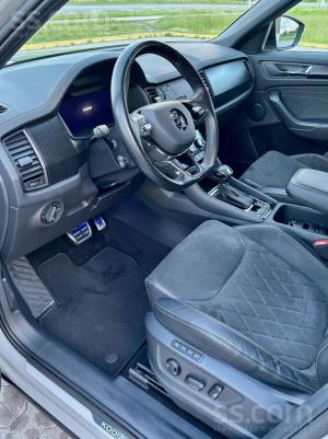 Pelēks Skoda Kodiaq 2023 Rīga, ar dzinēja tilpumu 1.50 L un nobraukumu 75 tūkst. km par 29300 €, foto 11 vietnē AUTOMOTO.COM.LV