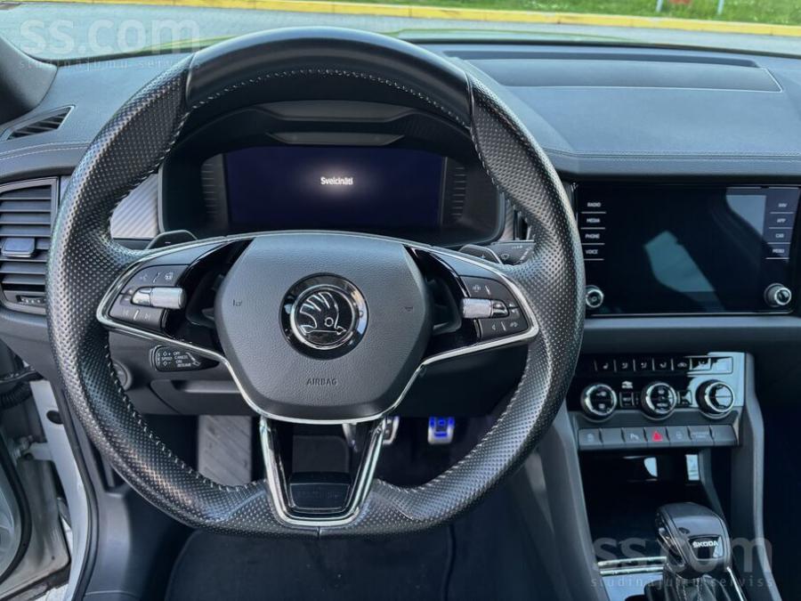 Pelēks Skoda Kodiaq 2023 Rīga, ar dzinēja tilpumu 1.50 L un nobraukumu 75 tūkst. km par 29300 €, foto 12 vietnē AUTOMOTO.COM.LV