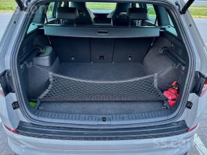 Pelēks Skoda Kodiaq 2023 Rīga, ar dzinēja tilpumu 1.50 L un nobraukumu 75 tūkst. km par 29300 €, foto 15 vietnē AUTOMOTO.COM.LV