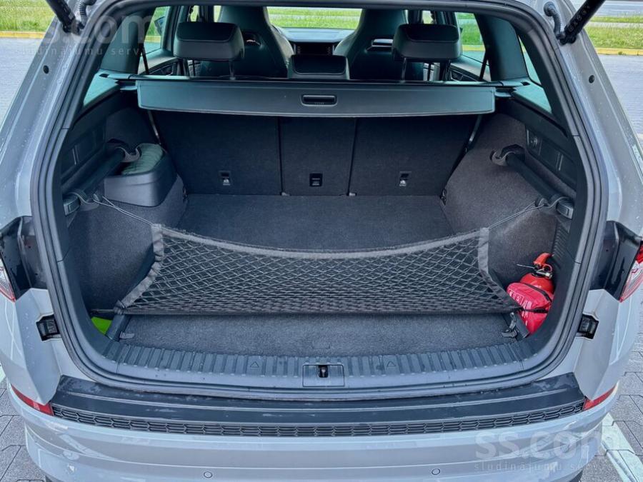 Pelēks Skoda Kodiaq 2023 Rīga, ar dzinēja tilpumu 1.50 L un nobraukumu 75 tūkst. km par 29300 €, foto 15 vietnē AUTOMOTO.COM.LV