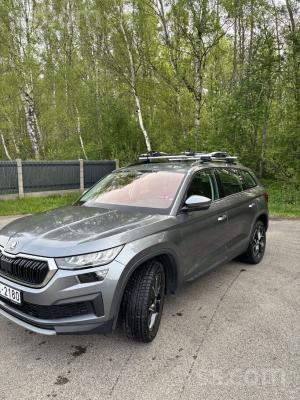 Pelēks Skoda Kodiaq 2023 Rīga, ar dzinēja tilpumu 1.50 L un nobraukumu 71 tūkst. km par 26900 €, foto 4 vietnē AUTOMOTO.COM.LV