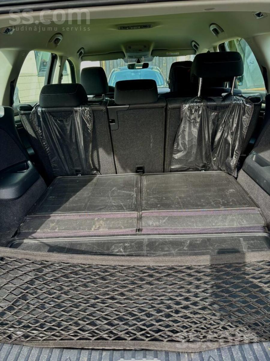 Pelēks Skoda Kodiaq 2023 Rīga, ar dzinēja tilpumu 1.50 L un nobraukumu 71 tūkst. km par 26900 €, foto 15 vietnē AUTOMOTO.COM.LV