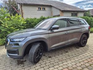 Pelēks Skoda Kodiaq 2023 Rīga, ar dzinēja tilpumu 1.50 L un nobraukumu 33 tūkst. km par 29000 €, foto 3 vietnē AUTOMOTO.COM.LV