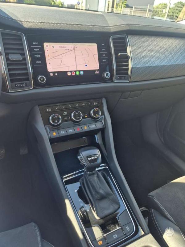 Grey Skoda Kodiaq 2023 in Vilnius, with an engine capacity of 1.50 L and mileage of 73 thousand km for 28200 €, photo 10 on AUTOMOTO.COM.LV
