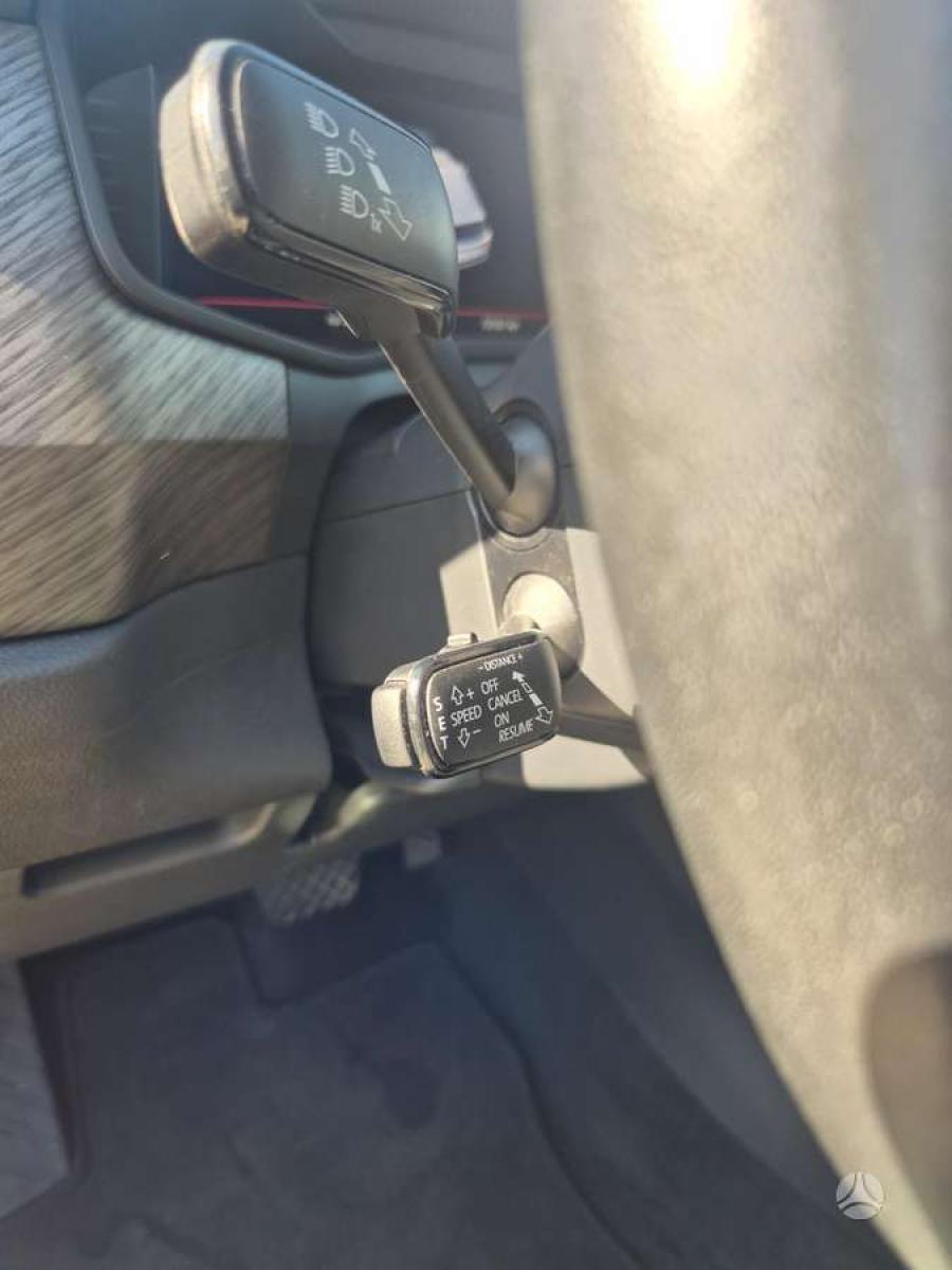 Pelēks Skoda Kodiaq 2023 Viļņa, ar dzinēja tilpumu 1.50 L un nobraukumu 73 tūkst. km par 28200 €, foto 16 vietnē AUTOMOTO.COM.LV