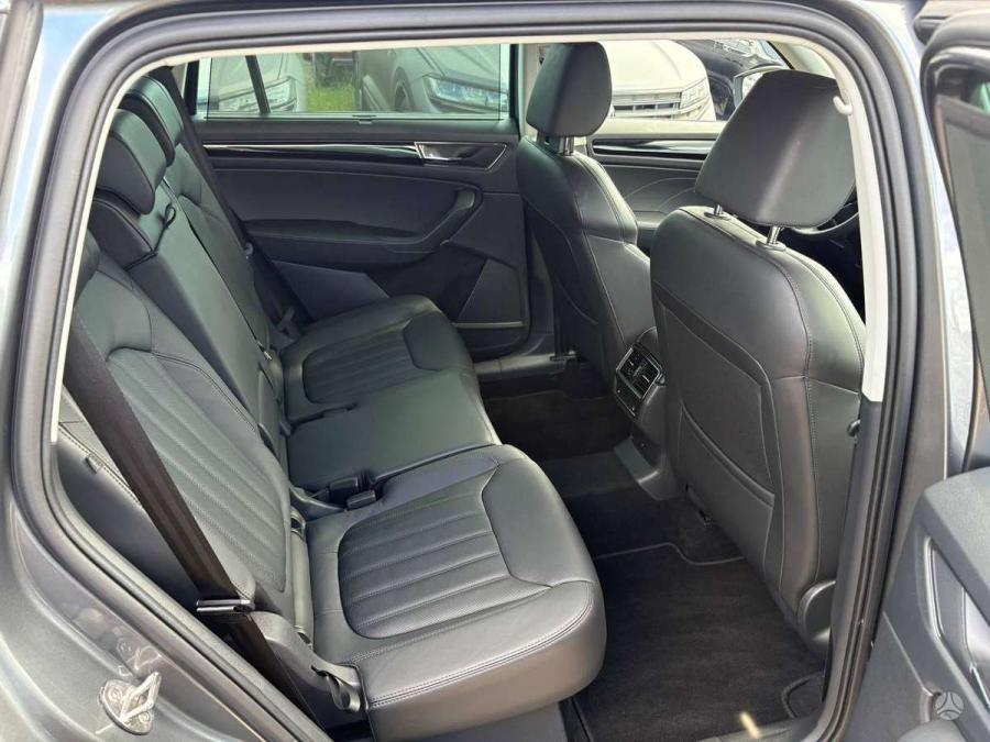 Серый Шкода Kodiaq 2023 в Вильнюс, объемом двигателя 1.97 л и пробегом 191 тыс. км за 25990 €, фото 33 на AUTOMOTO.COM.LV