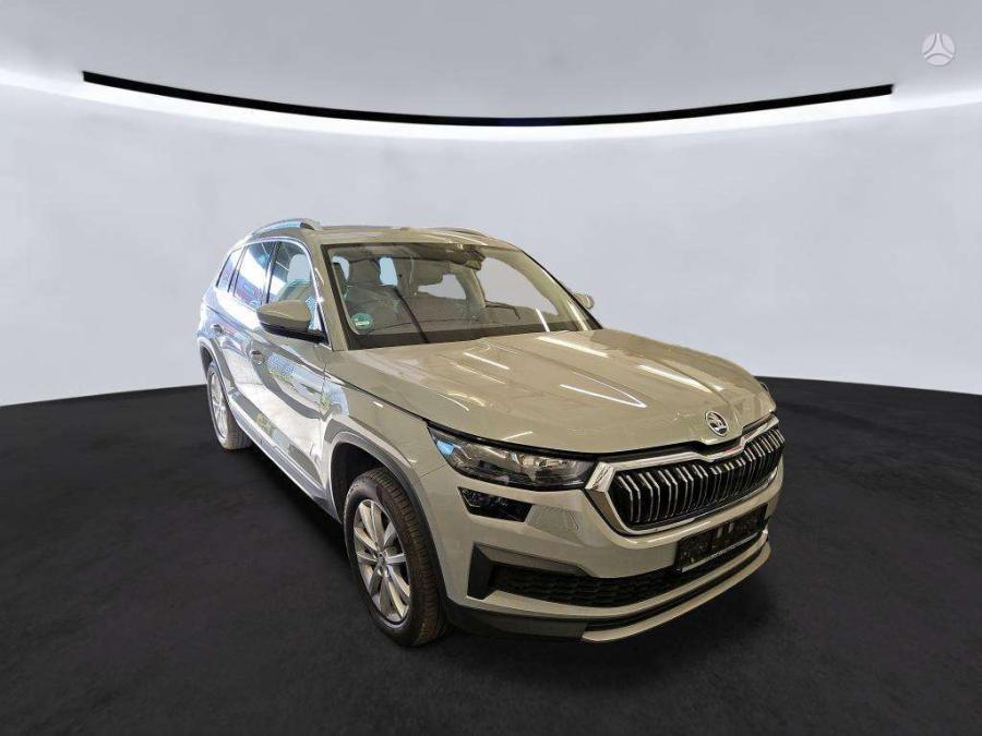 Серый Шкода Kodiaq 2023 в Каунас, объемом двигателя 1.97 л и пробегом 164 тыс. км за 24999 €, фото 3 на AUTOMOTO.COM.LV