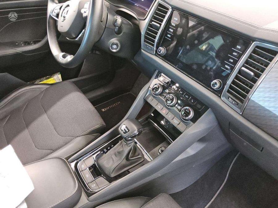 Серый Шкода Kodiaq 2023 в Каунас, объемом двигателя 1.97 л и пробегом 164 тыс. км за 24999 €, фото 8 на AUTOMOTO.COM.LV