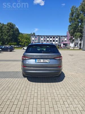 Серый Шкода Kodiaq 2023 в Рига, объемом двигателя 2.00 л и пробегом 117 тыс. км за 24500 €, фото 5 на AUTOMOTO.COM.LV