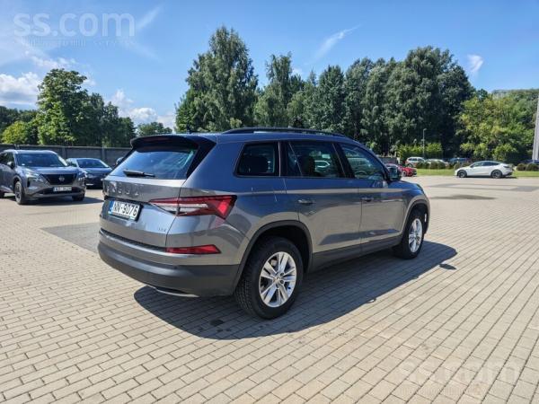 Pelēks Skoda Kodiaq 2023 Rīga, ar dzinēja tilpumu 2.00 L un nobraukumu 117 tūkst. km par 24500 €, foto 5 vietnē AUTOMOTO.COM.LV