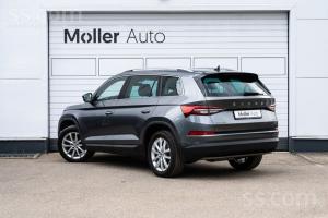 Pelēks Skoda Kodiaq 2023 Rīga, ar dzinēja tilpumu 2.00 L un nobraukumu 149 tūkst. km par 29950 €, foto 4 vietnē AUTOMOTO.COM.LV