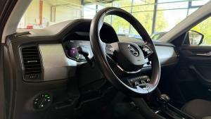 Grey Skoda Kodiaq 2023 in Riga, with an engine capacity of 2.00 L and mileage of 78 thousand km for 2750000 €, photo 17 on AUTOMOTO.COM.LV