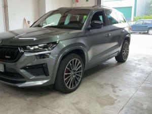 Pelēks Skoda Kodiaq 2023 Viļņa, ar dzinēja tilpumu 1.98 L un nobraukumu 51 tūkst. km par 42690 €, foto 3 vietnē AUTOMOTO.COM.LV
