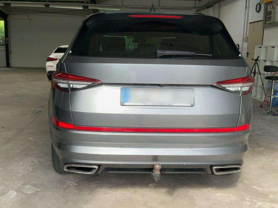 Pelēks Skoda Kodiaq 2023 Viļņa, ar dzinēja tilpumu 1.98 L un nobraukumu 51 tūkst. km par 42690 €, foto 7 vietnē AUTOMOTO.COM.LV