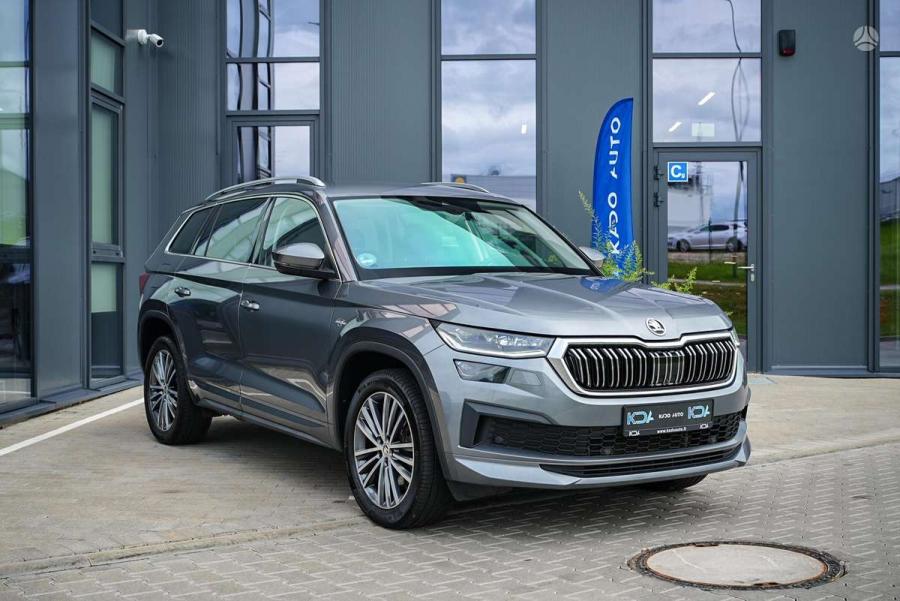 Серый Шкода Kodiaq 2023 в Каунас, объемом двигателя 1.97 л и пробегом 229 тыс. км за 24950 €, фото 1 на AUTOMOTO.COM.LV