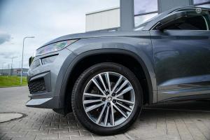 Серый Шкода Kodiaq 2023 в Каунас, объемом двигателя 1.97 л и пробегом 229 тыс. км за 24950 €, фото 7 на AUTOMOTO.COM.LV