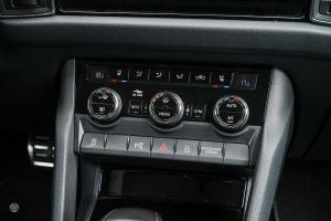 Серый Шкода Kodiaq 2023 в Каунас, объемом двигателя 1.97 л и пробегом 229 тыс. км за 24950 €, фото 23 на AUTOMOTO.COM.LV