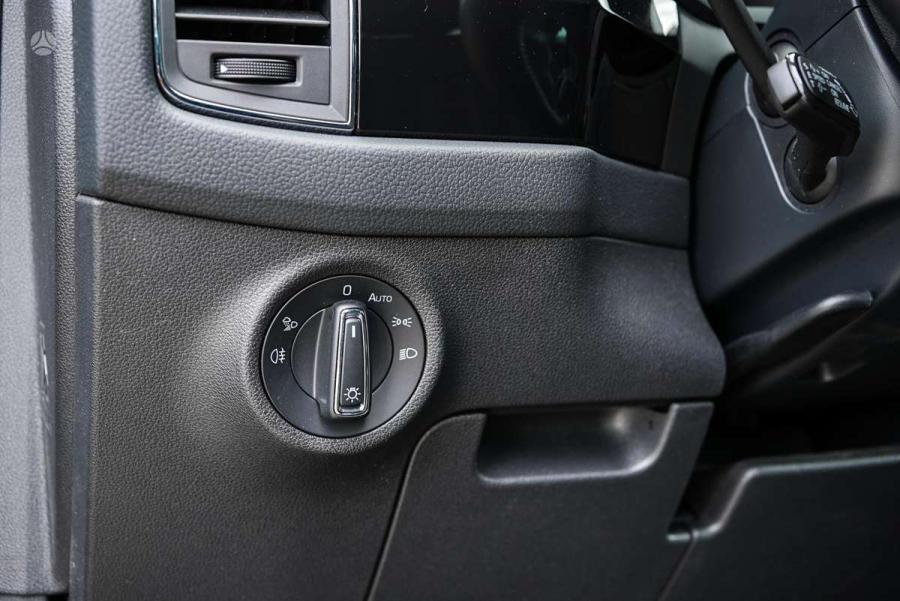 Серый Шкода Kodiaq 2023 в Каунас, объемом двигателя 1.97 л и пробегом 229 тыс. км за 24950 €, фото 33 на AUTOMOTO.COM.LV