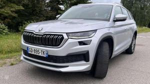 Серый Шкода Kodiaq 2023 в Паневежис, объемом двигателя 1.97 л и пробегом 220 тыс. км за 20500 €, фото 4 на AUTOMOTO.COM.LV