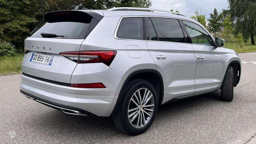 Серый Шкода Kodiaq 2023 в Паневежис, объемом двигателя 1.97 л и пробегом 220 тыс. км за 20500 €, фото 6 на AUTOMOTO.COM.LV