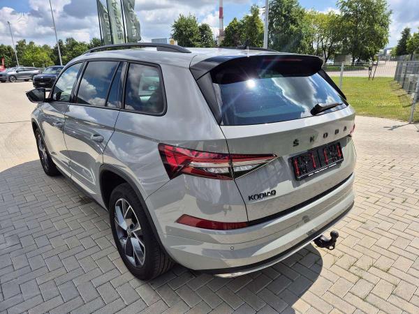 Серый Шкода Kodiaq 2023 в Шяуляй, объемом двигателя 1.97 л и пробегом 117 тыс. км за 29200 €, фото 3 на AUTOMOTO.COM.LV