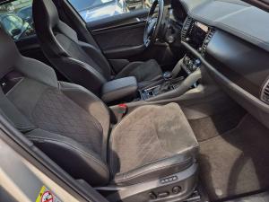 Pelēks Skoda Kodiaq 2023 Šauļi, ar dzinēja tilpumu 1.97 L un nobraukumu 117 tūkst. km par 29200 €, foto 7 vietnē AUTOMOTO.COM.LV
