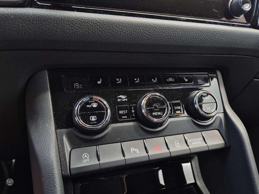 Pelēks Skoda Kodiaq 2023 Šauļi, ar dzinēja tilpumu 1.97 L un nobraukumu 117 tūkst. km par 29200 €, foto 17 vietnē AUTOMOTO.COM.LV