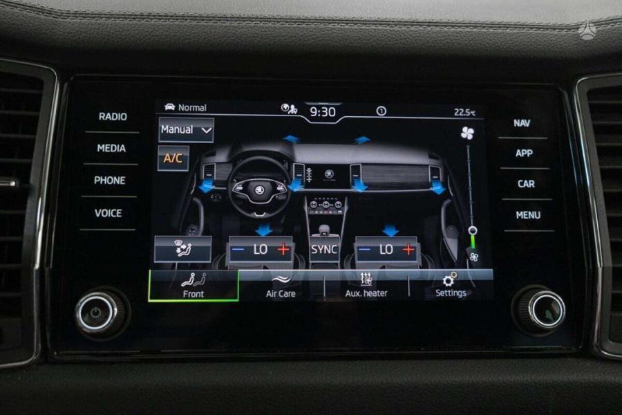 Grey Skoda Kodiaq 2023 in Vilnius, with an engine capacity of 2.00 L and mileage of 153 thousand km for 30900 €, photo 16 on AUTOMOTO.COM.LV