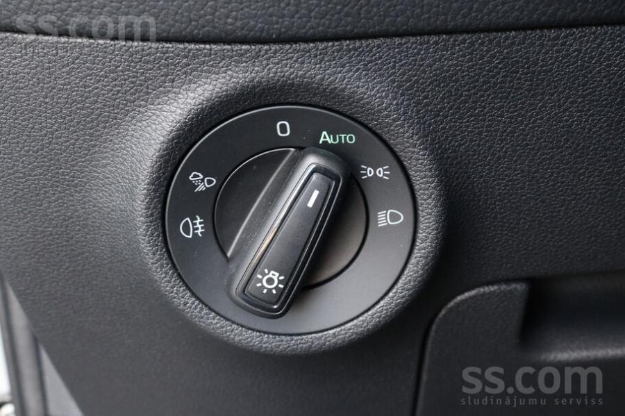 Серый Шкода Kodiaq 2023 в Рига, объемом двигателя 1.50 л и пробегом 119 тыс. км за 27500 €, фото 22 на AUTOMOTO.COM.LV