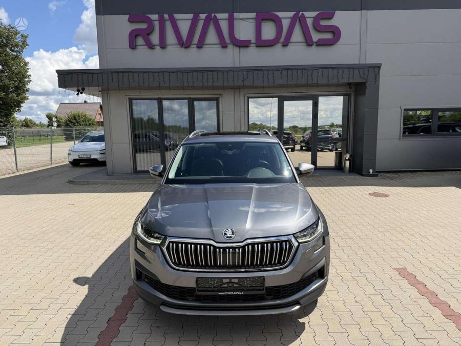 Pelēks Skoda Kodiaq 2023 Šauļi, ar dzinēja tilpumu 1.97 L un nobraukumu 116 tūkst. km par 28990 €, foto 5 vietnē AUTOMOTO.COM.LV