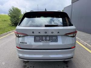 Grey Skoda Kodiaq 2023 in Kaunas, with an engine capacity of 1.50 L and mileage of 163 thousand km for 26900 €, photo 8 on AUTOMOTO.COM.LV