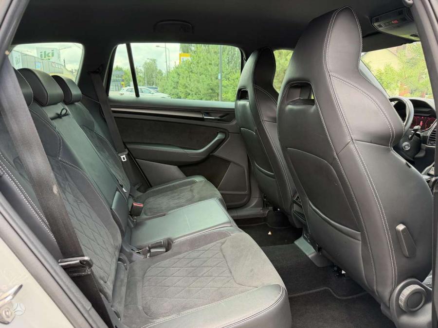Grey Skoda Kodiaq 2023 in Kaunas, with an engine capacity of 1.50 L and mileage of 163 thousand km for 26900 €, photo 16 on AUTOMOTO.COM.LV