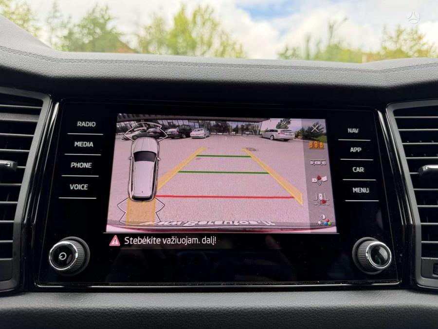 Grey Skoda Kodiaq 2023 in Kaunas, with an engine capacity of 1.50 L and mileage of 163 thousand km for 26900 €, photo 34 on AUTOMOTO.COM.LV