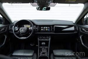 Серый Шкода Kodiaq 2023 в Рига, объемом двигателя 2.00 л и пробегом 132 тыс. км за 31950 €, фото 10 на AUTOMOTO.COM.LV