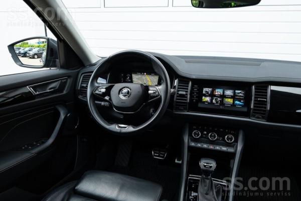 Pelēks Skoda Kodiaq 2023 Rīga, ar dzinēja tilpumu 2.00 L un nobraukumu 132 tūkst. km par 31950 €, foto 10 vietnē AUTOMOTO.COM.LV