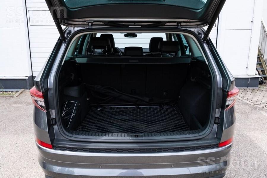 Серый Шкода Kodiaq 2023 в Рига, объемом двигателя 2.00 л и пробегом 132 тыс. км за 31950 €, фото 22 на AUTOMOTO.COM.LV