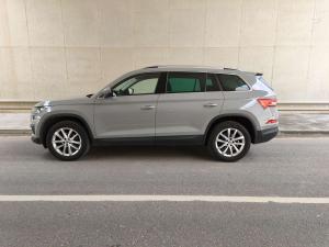 Серый Шкода Kodiaq 2023 в Калвария, объемом двигателя 1.50 л и пробегом 128 тыс. км за 27528 €, фото 7 на AUTOMOTO.COM.LV