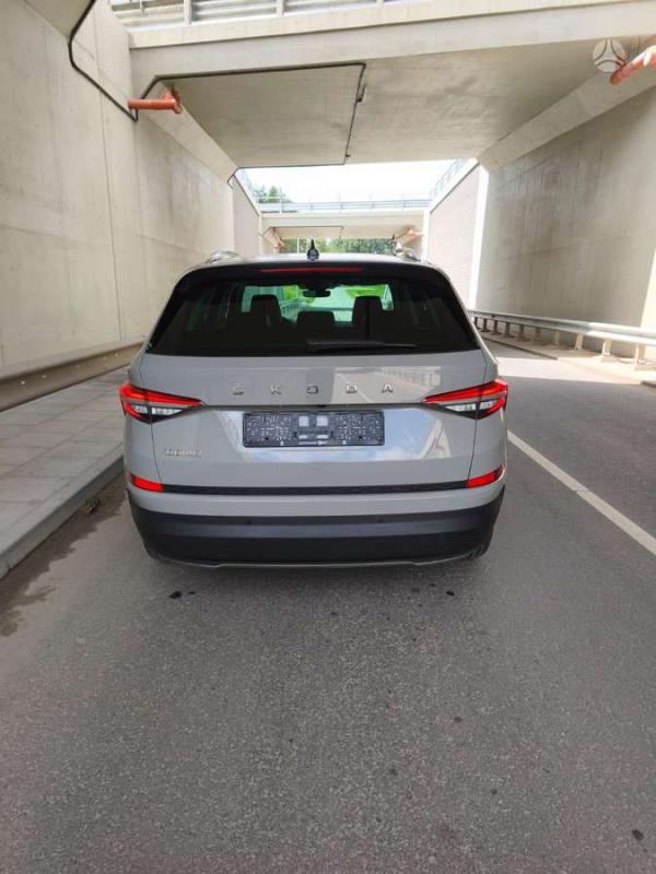 Серый Шкода Kodiaq 2023 в Калвария, объемом двигателя 1.50 л и пробегом 128 тыс. км за 27528 €, фото 9 на AUTOMOTO.COM.LV