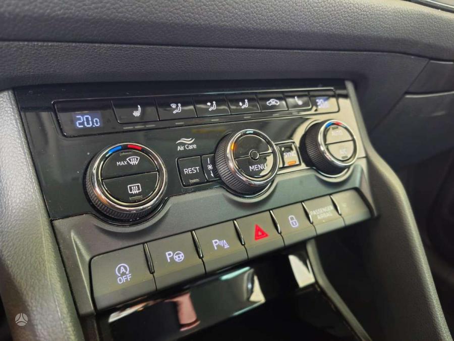 Серый Шкода Kodiaq 2023 в Калвария, объемом двигателя 1.50 л и пробегом 128 тыс. км за 27528 €, фото 17 на AUTOMOTO.COM.LV